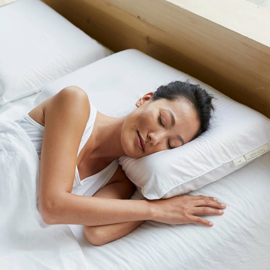 The 9 Best Organic & Natural Pillows For Non-Toxic Sleep | Better Goods