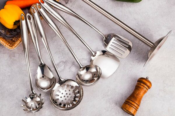We Found The Best Non-Toxic Cooking Utensils (2023 Buyer's Guide)